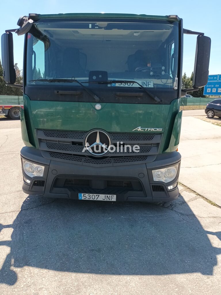 Mercedes-Benz Actros 1843 tegljač + poluprikolica autotransportera