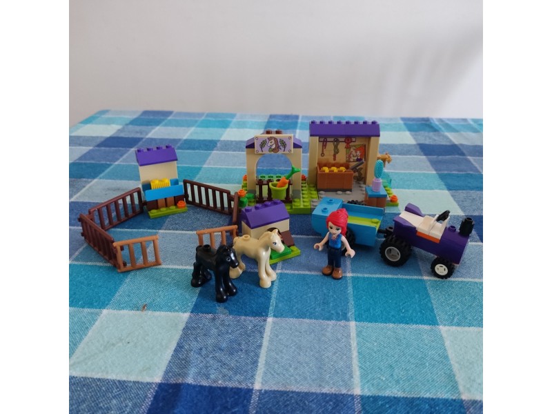 Lego Friends štala za ždrebce