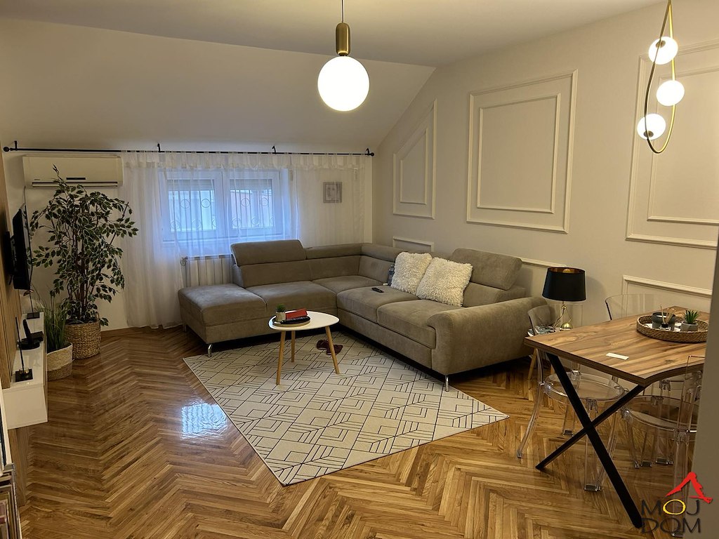 Stan,NOVI SAD,NOVO NASELJE,kv: 70, € 144200, ID: 1028758