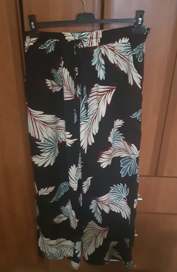 Sarene pantalone XL-NOVO