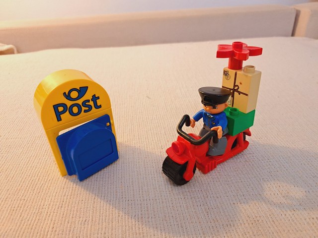 LEGO duplo - Poštar