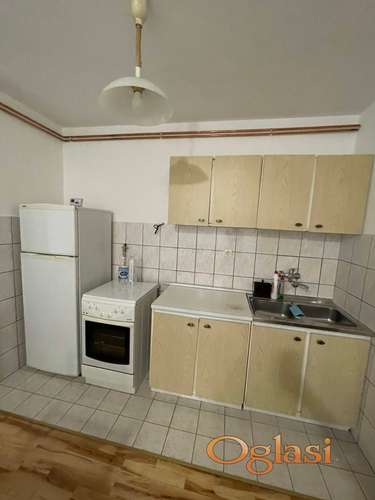 Izdajem kuću za 9 osoba/ Renting a house for 9 people