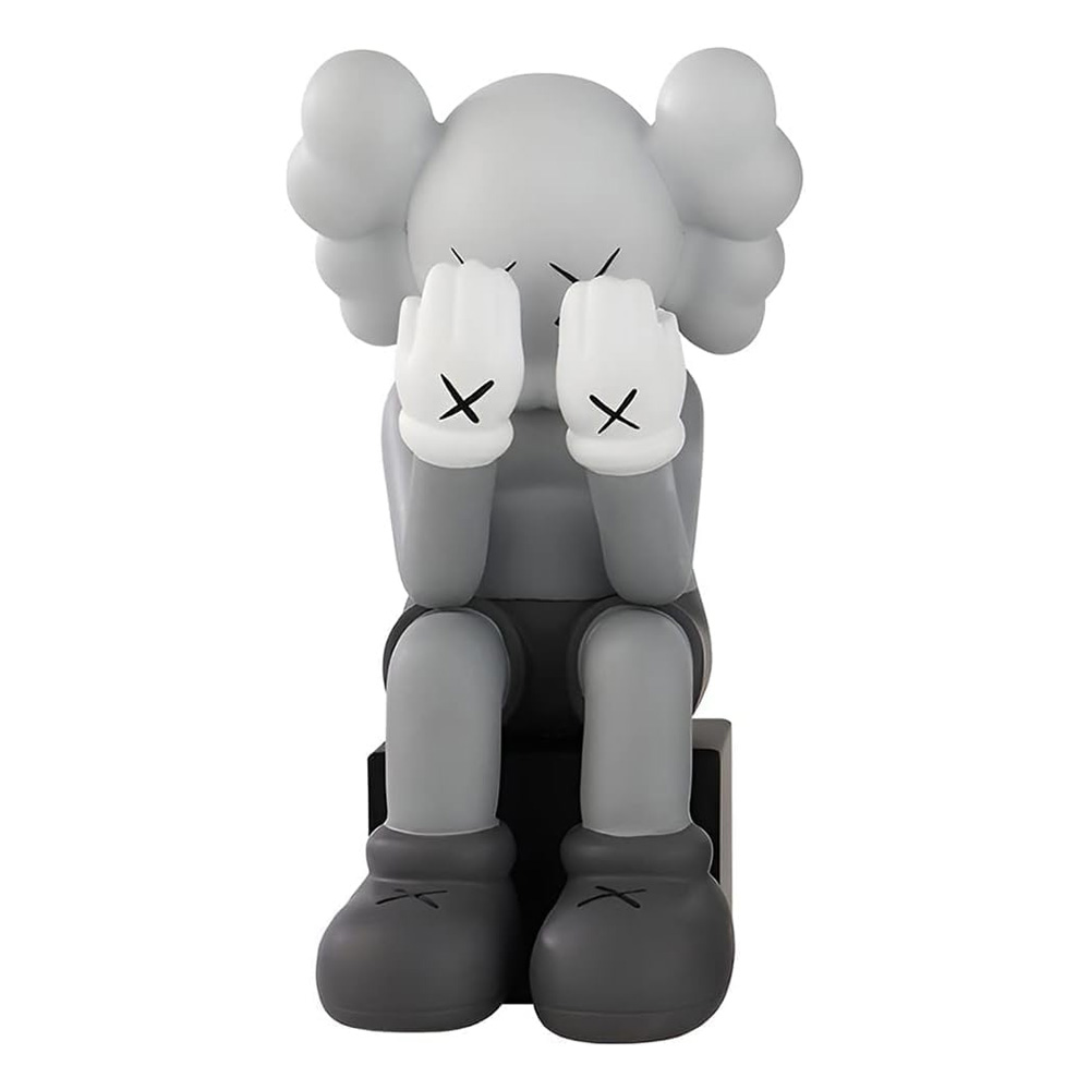 Kaws - Creative Character Statues