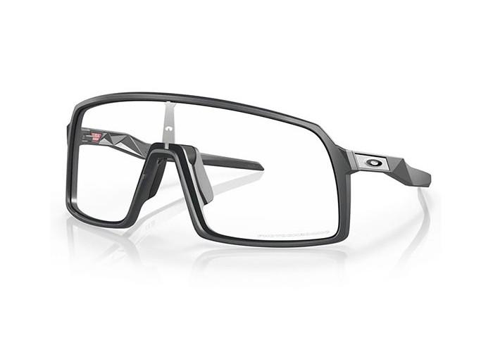 NAOČARE OAKLEY SUTRO matte carbon-clear photochromic