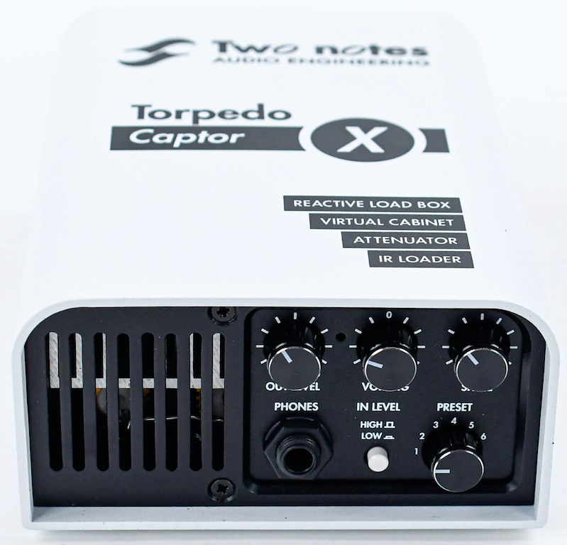 Two Notes Torpedo Captor X 16 Ohms loadbox/attenuator/speakersim/direct box