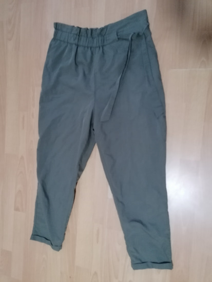 ZARA letnje pantalone M