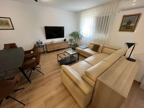 Četvorosoban stan na prodaju, 101m2, 169.750€