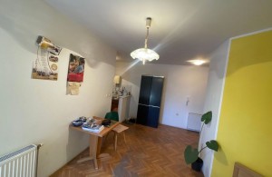 Prodajem Stan-Apartman, Socijalno