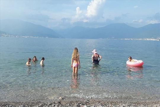 Povoljno, poluostrvo Luštica, blizu plaže