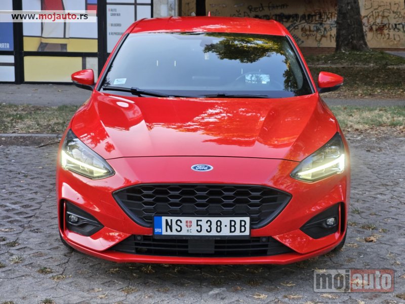 Ford Focus ST Line