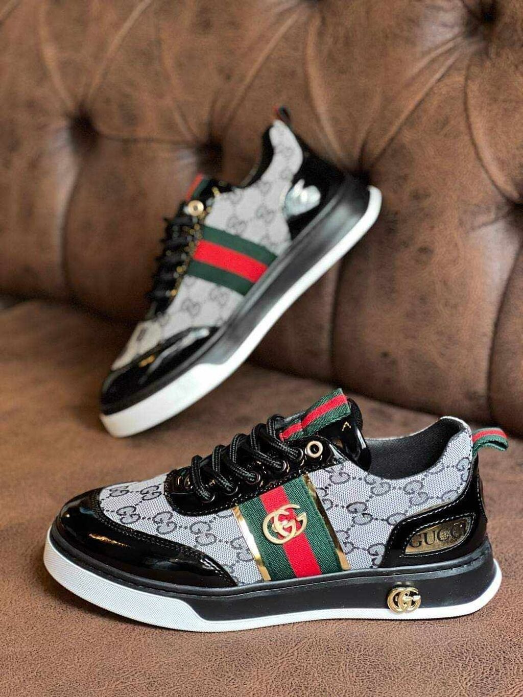 Gucci Brojevi : 36-37-38-39-40 Cena: 120 € Salju se sve u full kutiji