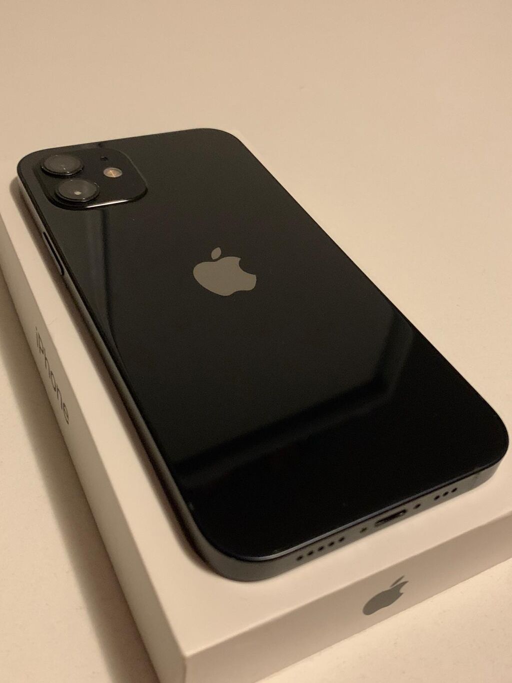 Apple iPhone iPhone 12, 64 GB, Crn, Face ID