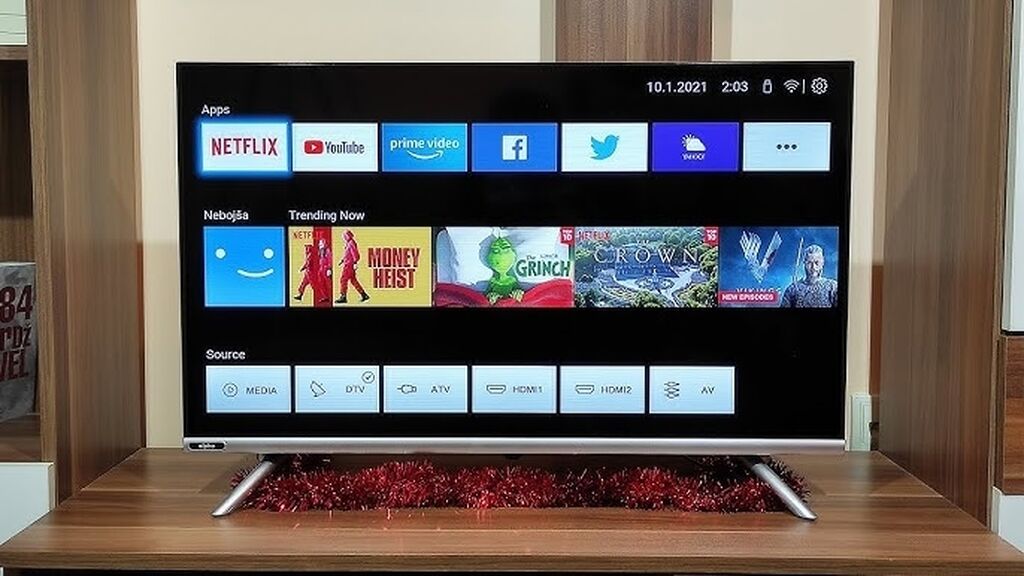 Smart tv alpha ultra tanki led orginal daljinski 43 inca perfektan