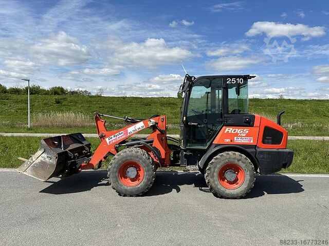 Punilac
Kubota R065