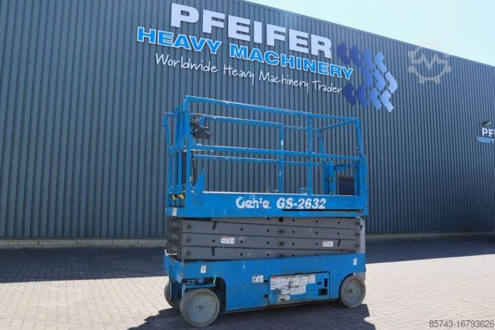 Podizanje makaza
Genie GS2632 Electric, Working Height 10m, 227kg Capacit