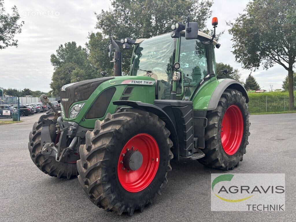 Fendt 714 Vario SCR Profi traktor točkaš