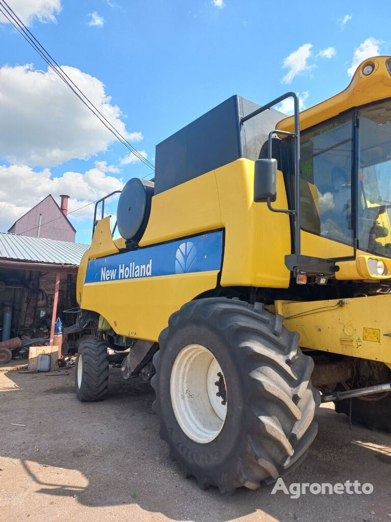 New Holland CS 6090 kombajn za žito