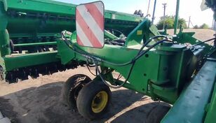 John Deere 455 mehanička sejalica