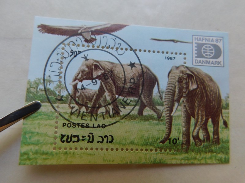 POSTES LAO 1987 BLOK