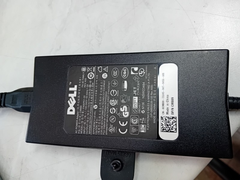 Dell 19,5V- 4,62A-90W Orginalan punjac 7.4mm x 5.0mm