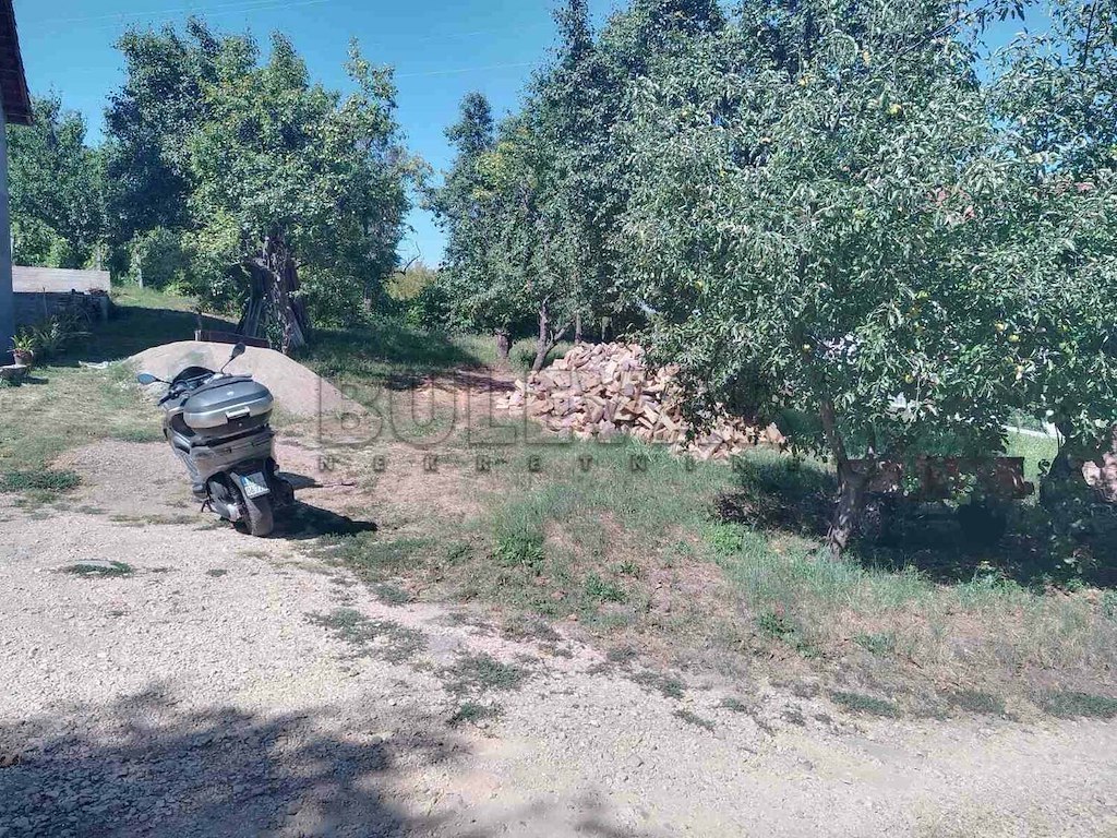 PLAC 14,5a u urbanom delu, Gabrovački put, 500m od Restorana Bolji Život