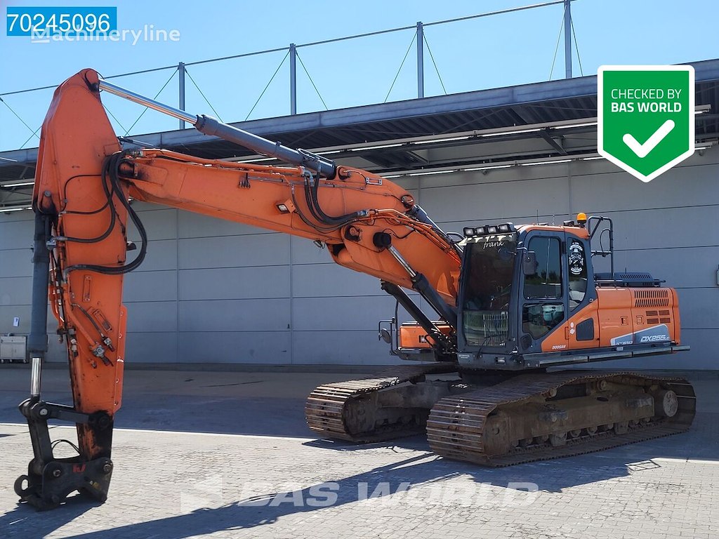 Doosan DX255 LC-5 bager guseničar