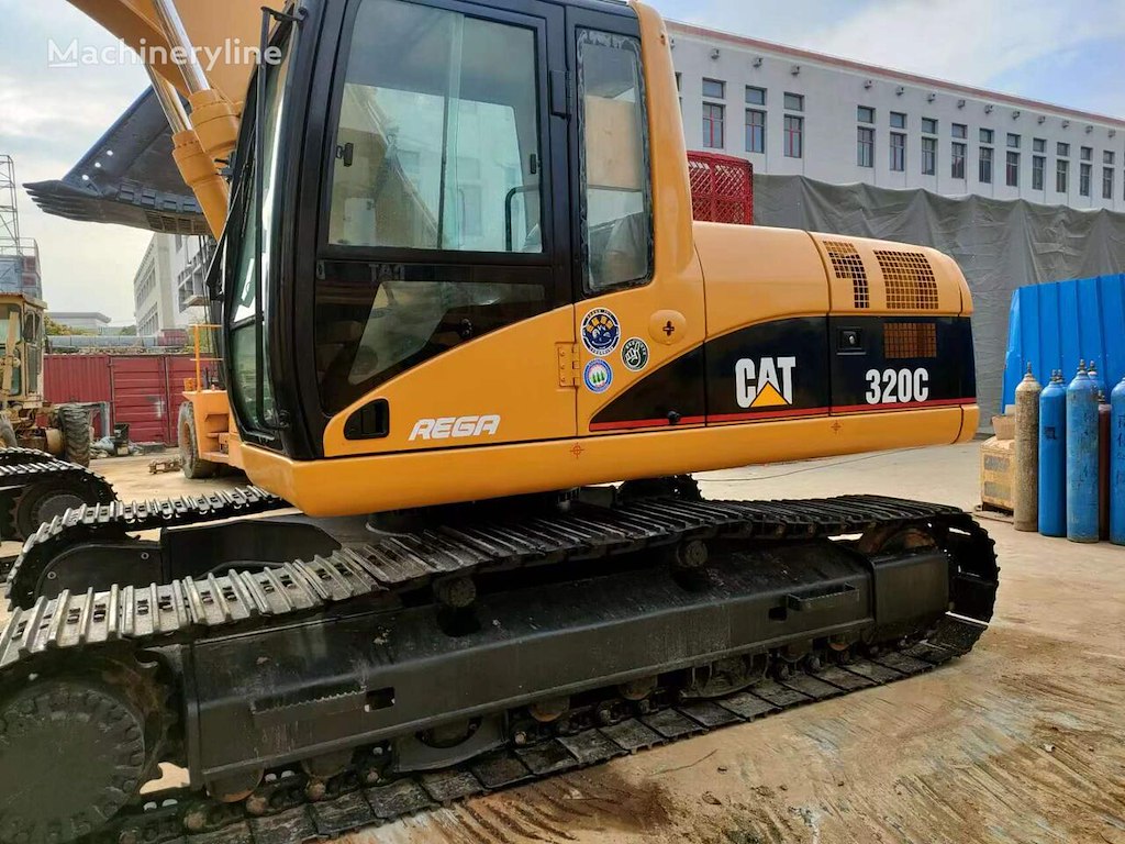 Caterpillar 320C bager guseničar