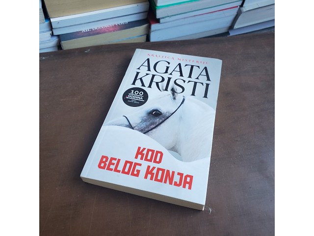 Agata Kristi - Kod belog konja