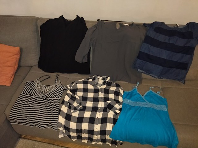 Lot/paket zenske odece 17 komada S/M