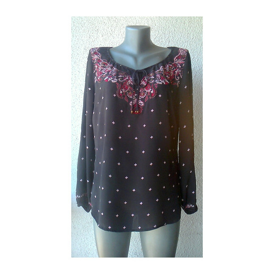 bluza sa vezom br L PER UNA by M&S INDIA