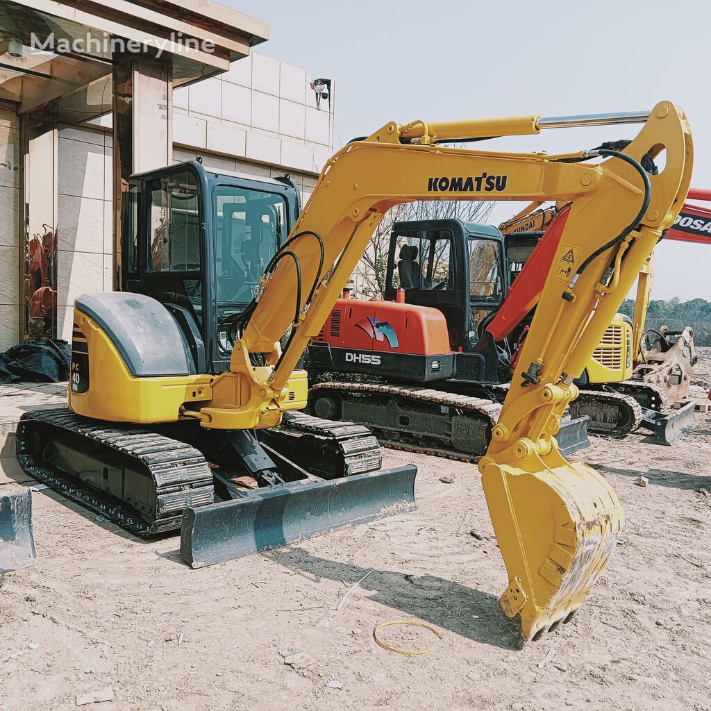 Komatsu PC40MR mini bager