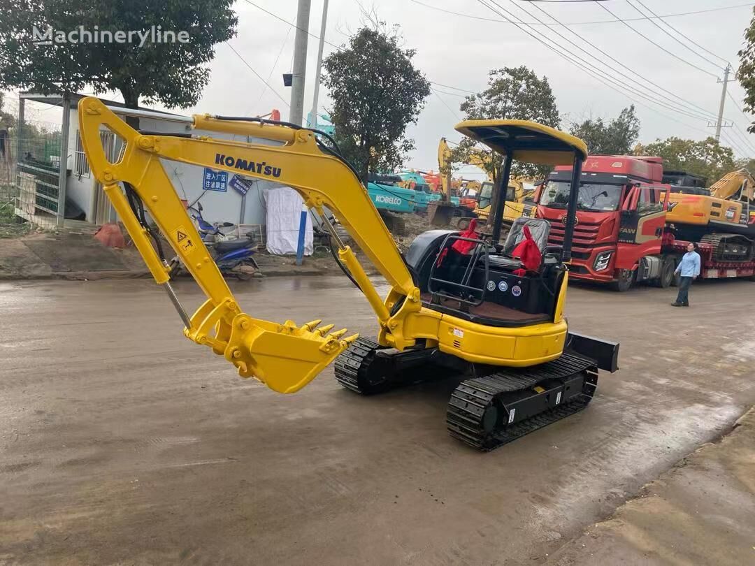 Komatsu PC35 mini bager