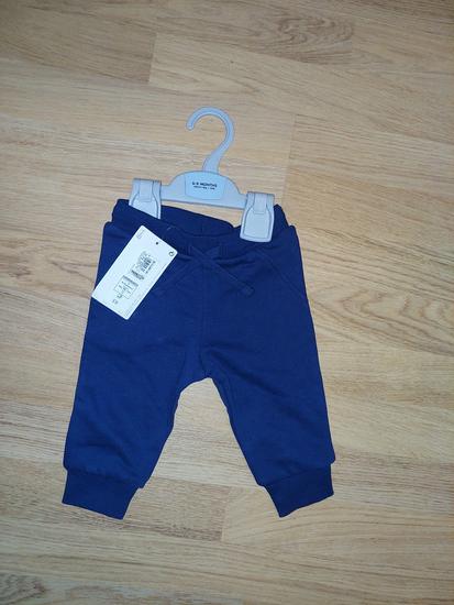 Marks&Spencer pantalone nove sa etiketom