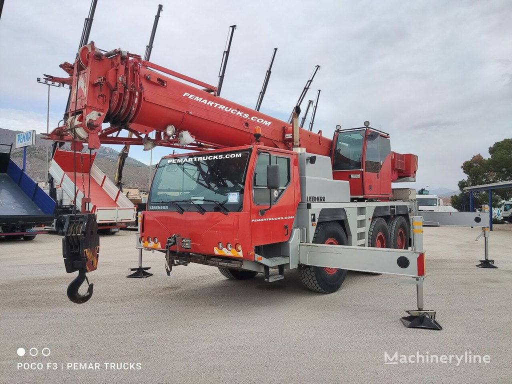 Liebherr LTM 1045-1 pokretna dizalica