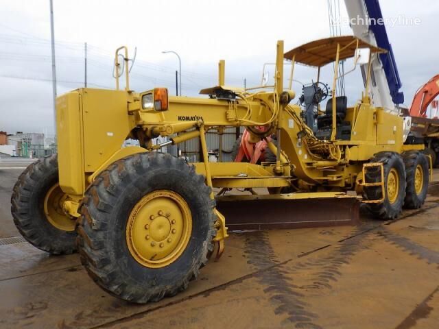 Komatsu GD605A-5E grejder