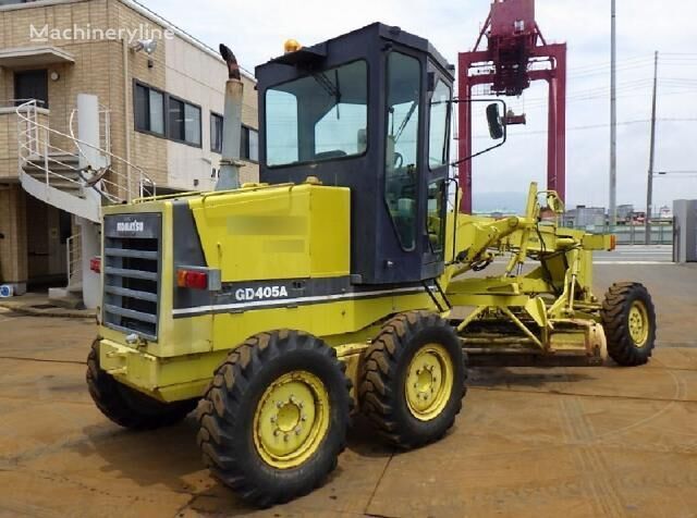 Komatsu GD405A-2 grejder