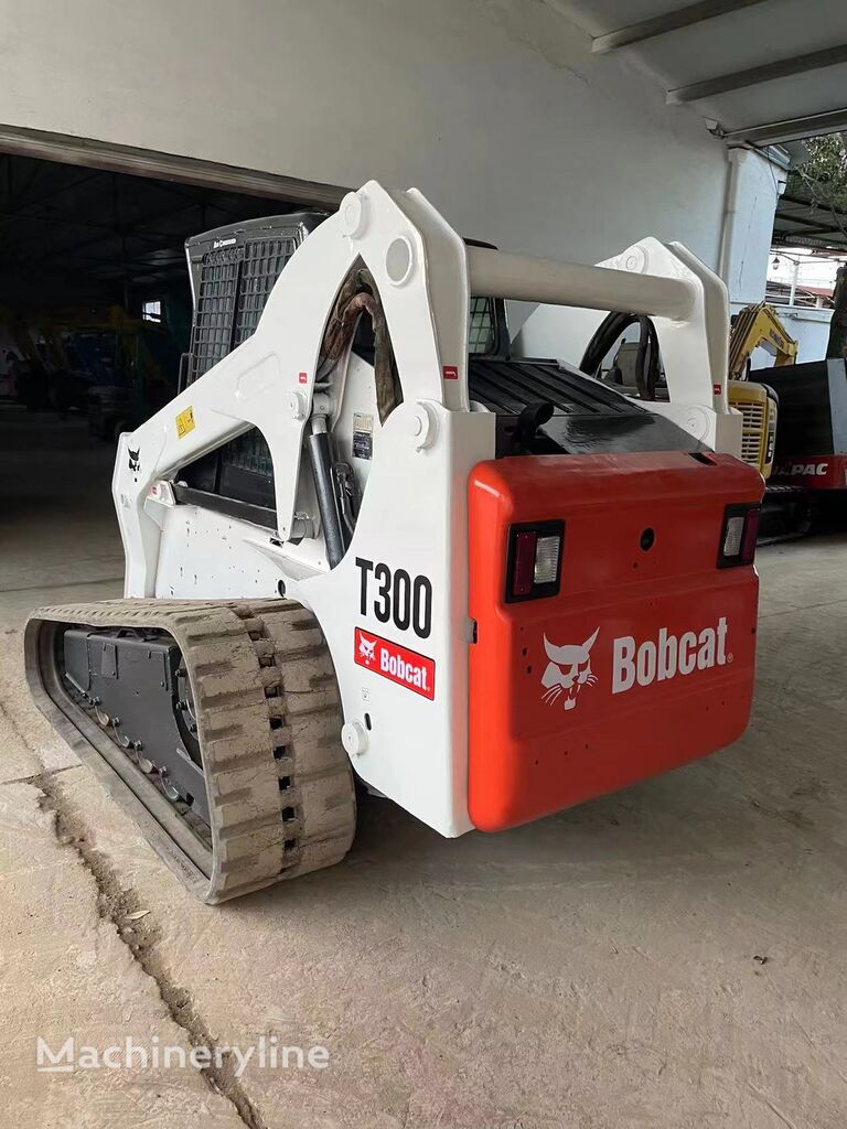 Bobcat T300 mini utovarivač guseničar