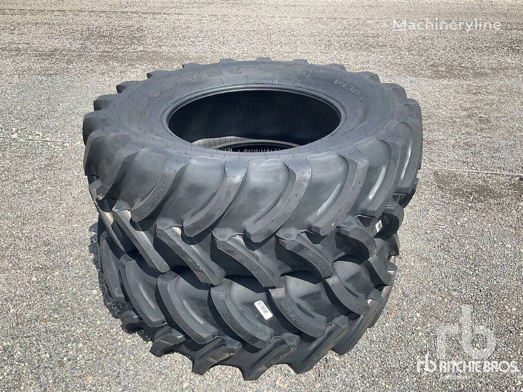 Prodaje se Firestone 480/70 R30 PERF Quantity of (2) (Unused) gumu za građevinske mašine na aukciji