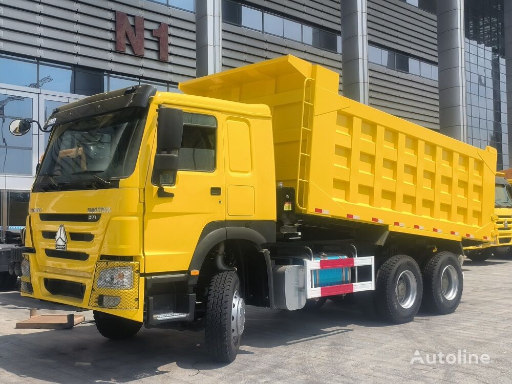 Sinotruk Howo 375HP kiper