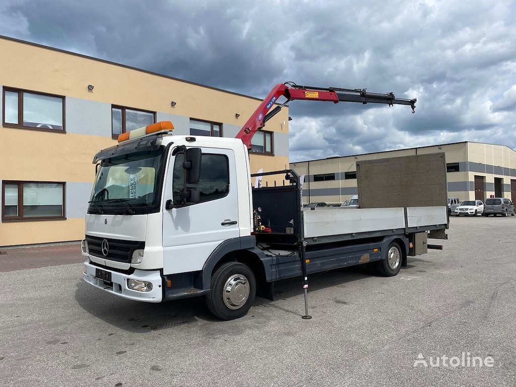 Mercedes-Benz Atego 818 4x2 + HMF 270K3 crane + LIFT kamion s ravnom platformom