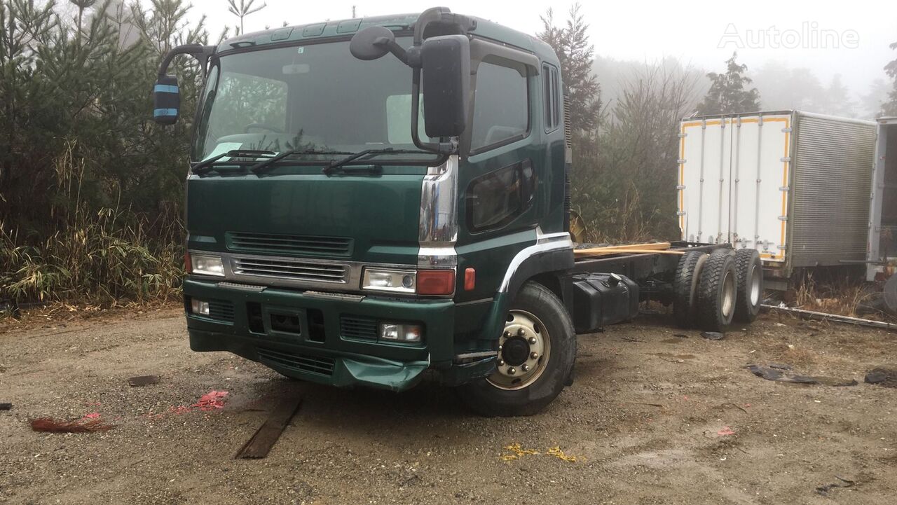 Mitsubishi Fuso Super Great kamion šasija