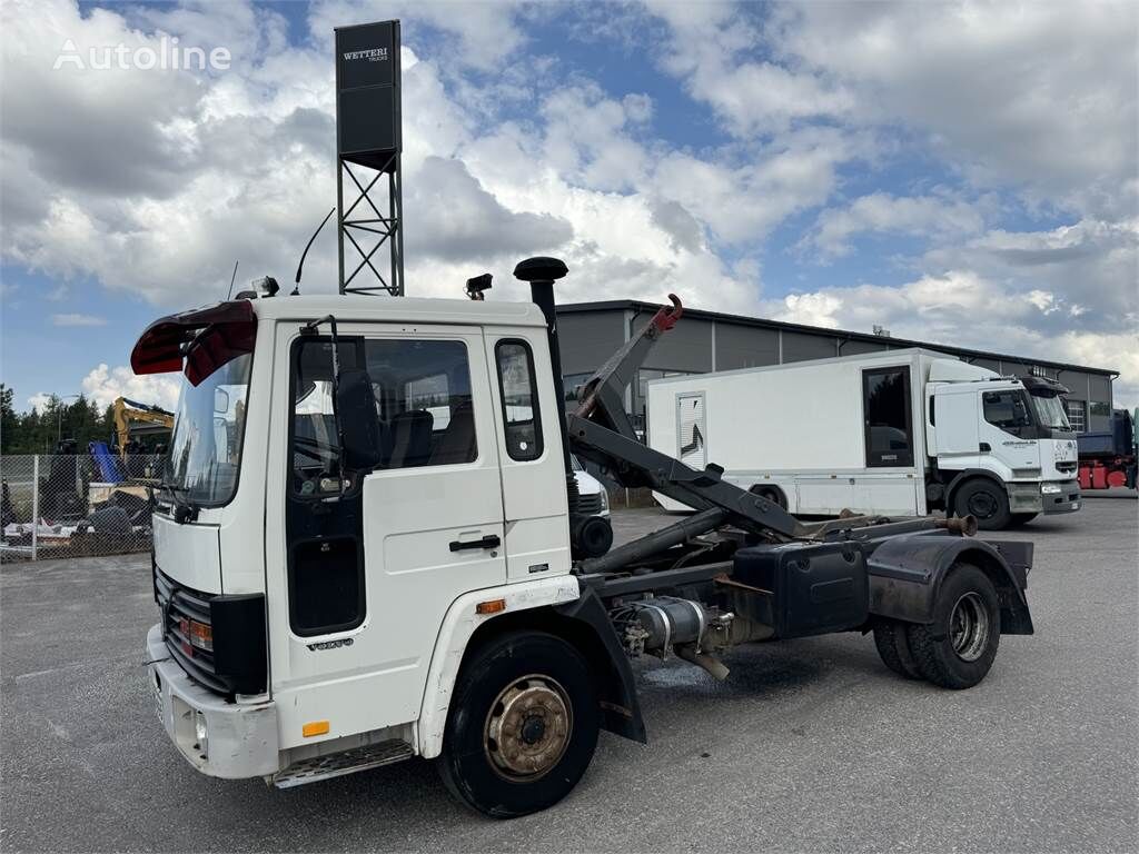 Volvo FL 610 4X2 kamion rol kiper