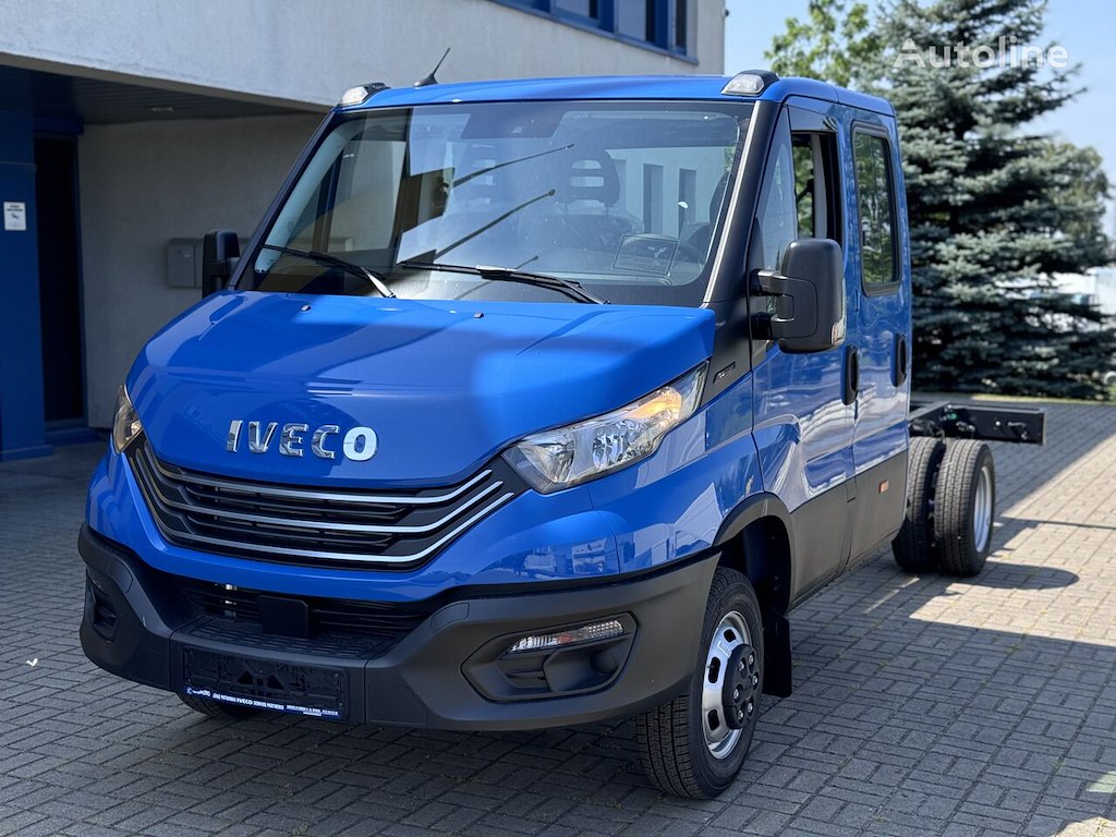 Novi IVECO 50C18 kamion šasija < 3.5t