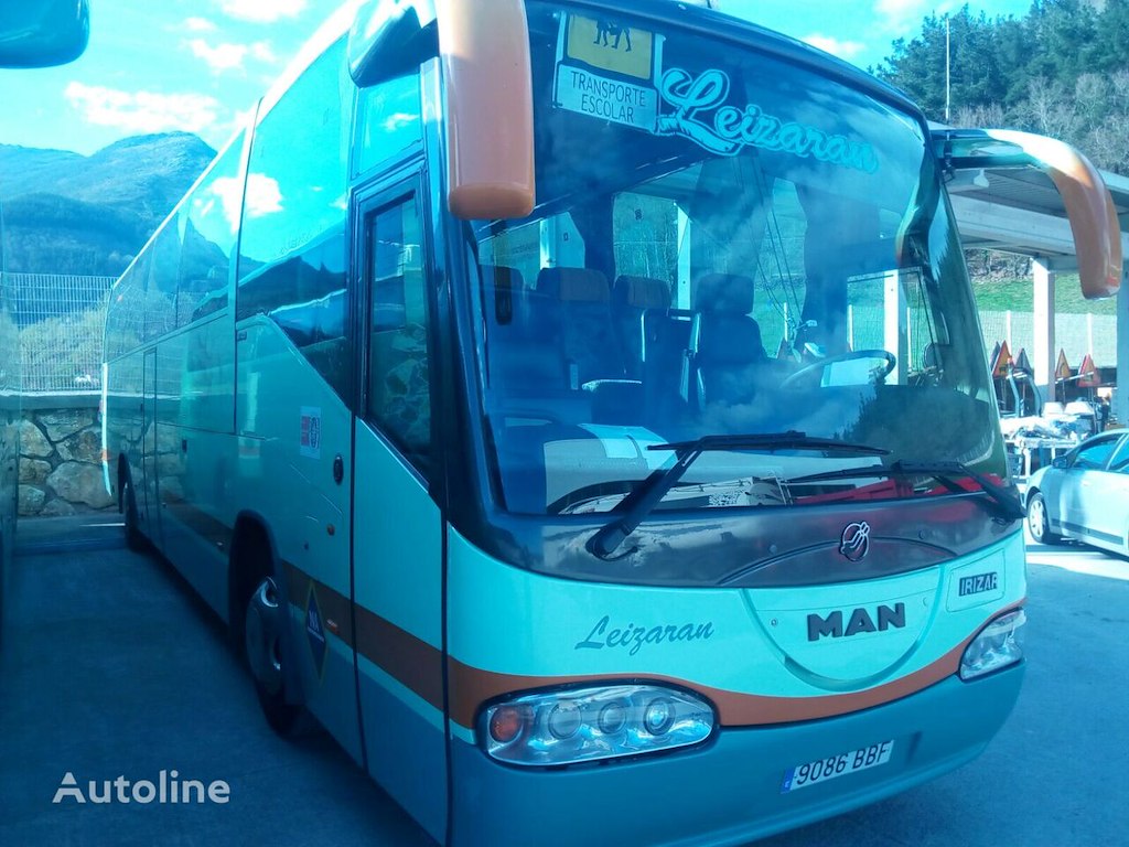 MAN IRIZAR prigradski autobus