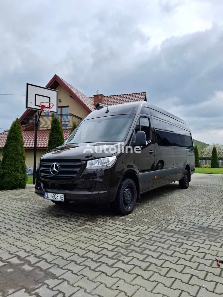 Mercedes-Benz Sprinter 907 putnički minibus