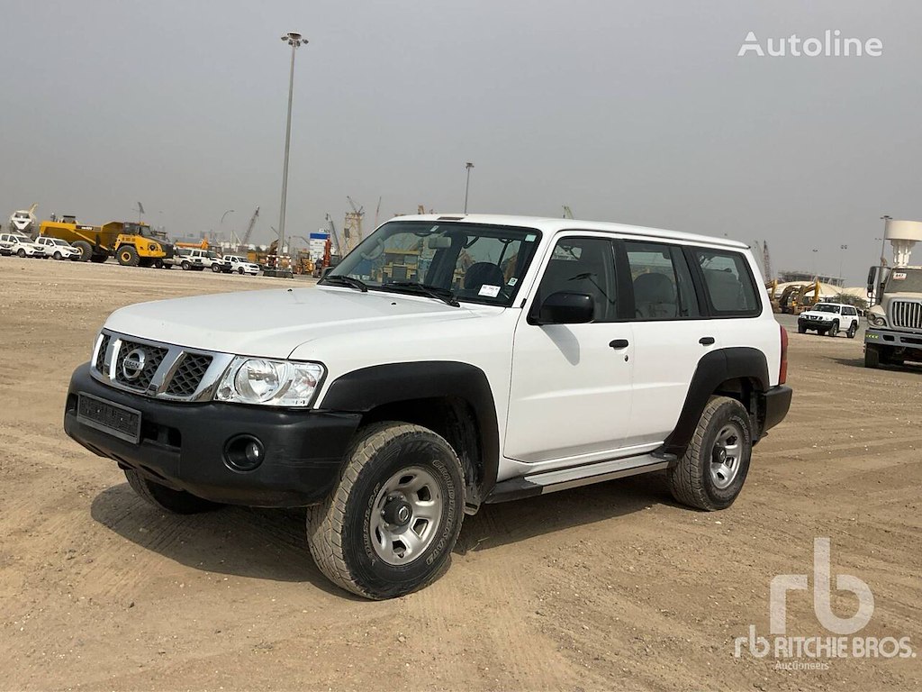 Prodaje se Nissan PATROL GL 4x4 terenac na aukciji