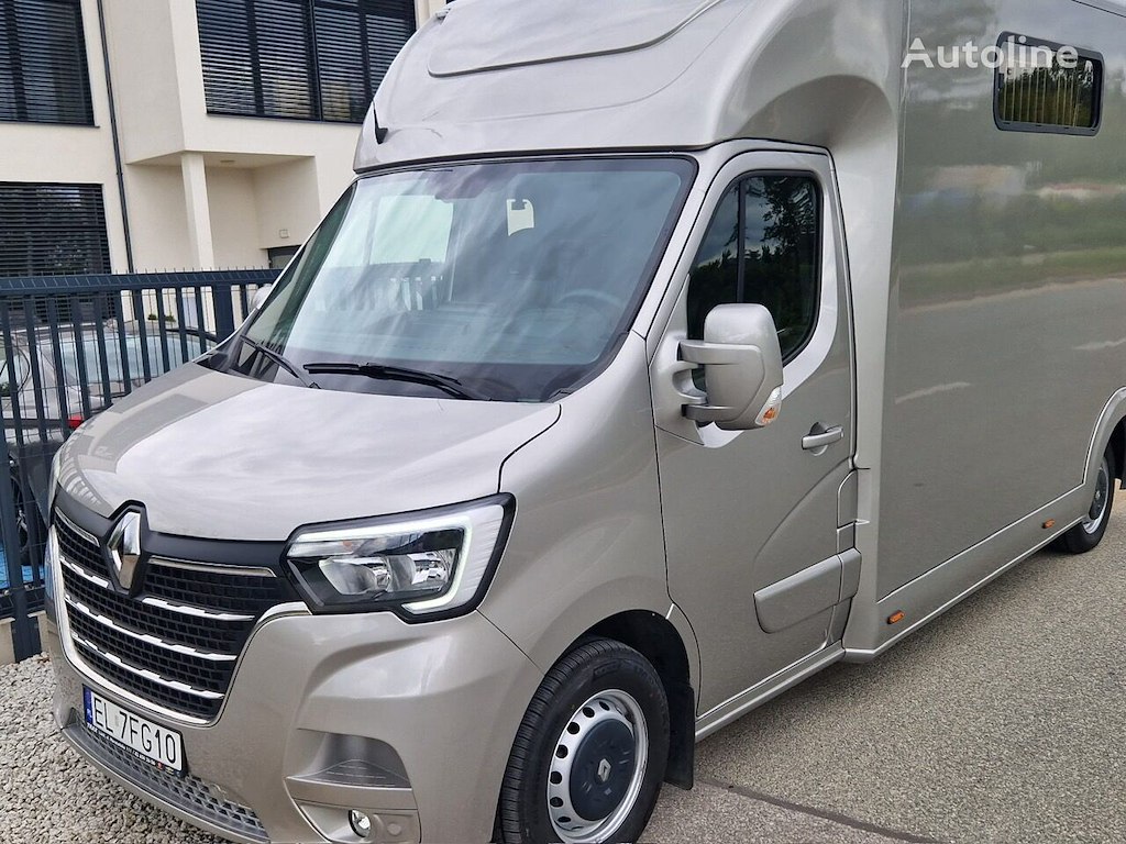 Novi Renault Master vozilo za prevoz konja