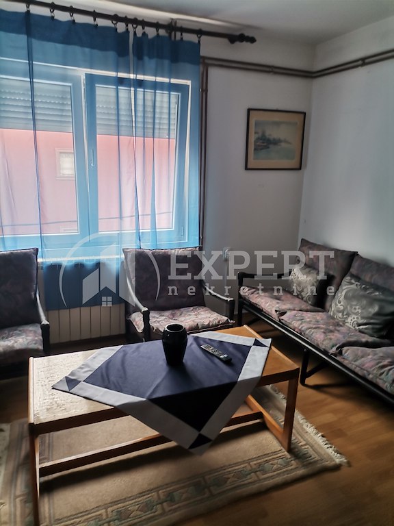 Trosoban stan, 80 m2, Duvanište, Branka Miljkovića ID: i-012089