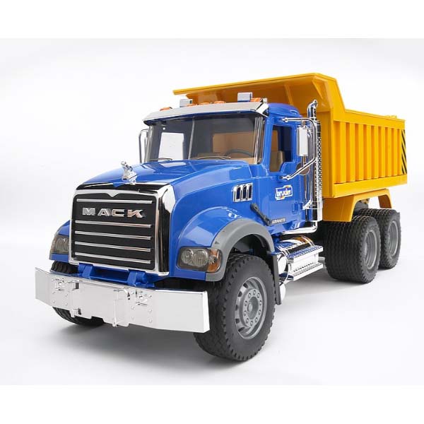 Kamion Mack kiper Bruder 028152