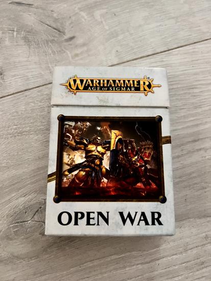 Open War Warhammer igra karata